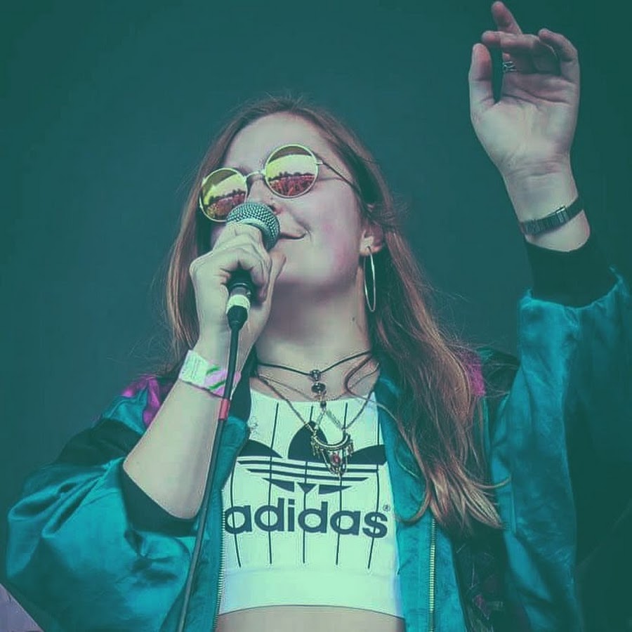 Introducing: Lydia Kitto | Sodwee