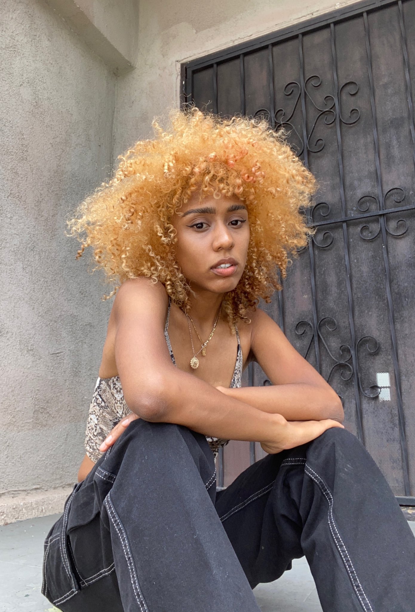 Fousheé - Deep End | Sodwee